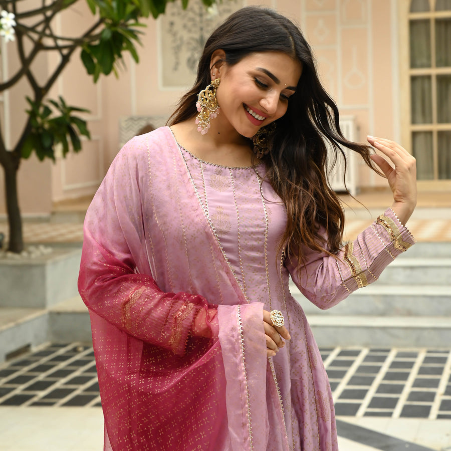 Traditional & Contemporary Clothing