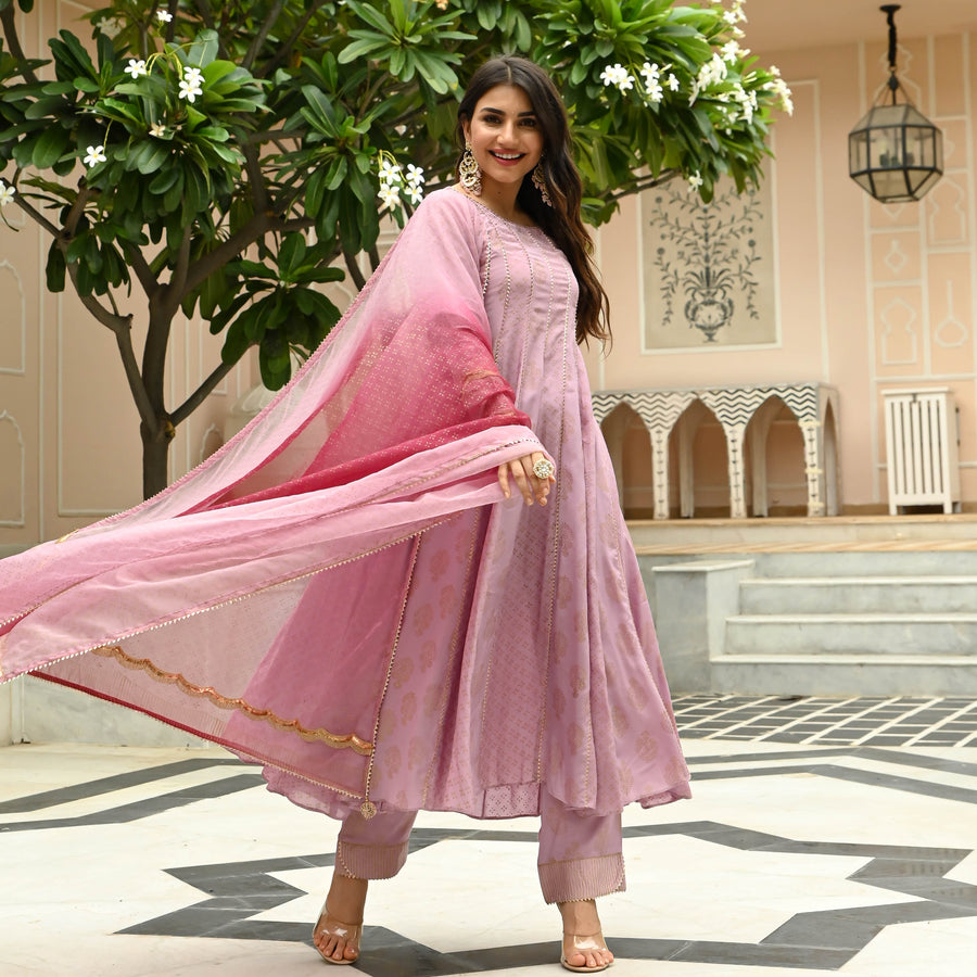 Traditional & Contemporary Clothing