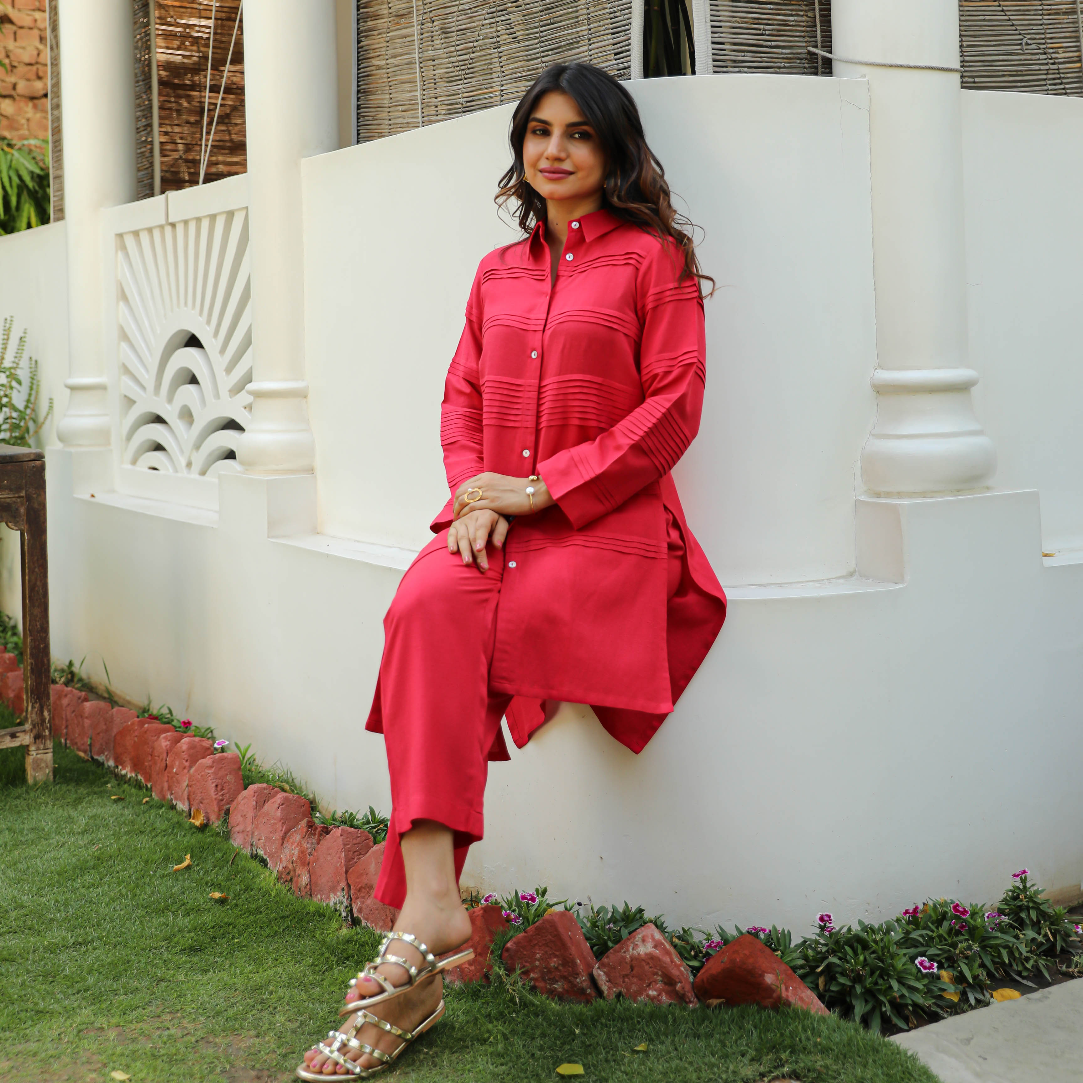 Shop Indian Wear for Women at Special Prices | Bunaai